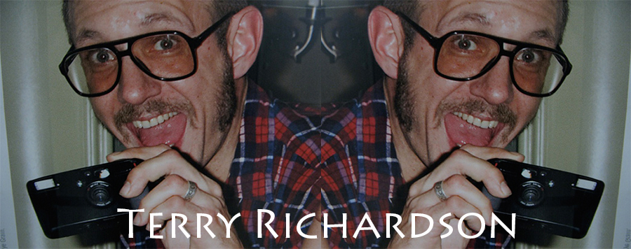 TERRY RICHARDSON: Fotografer Langganan Selebritis Dunia